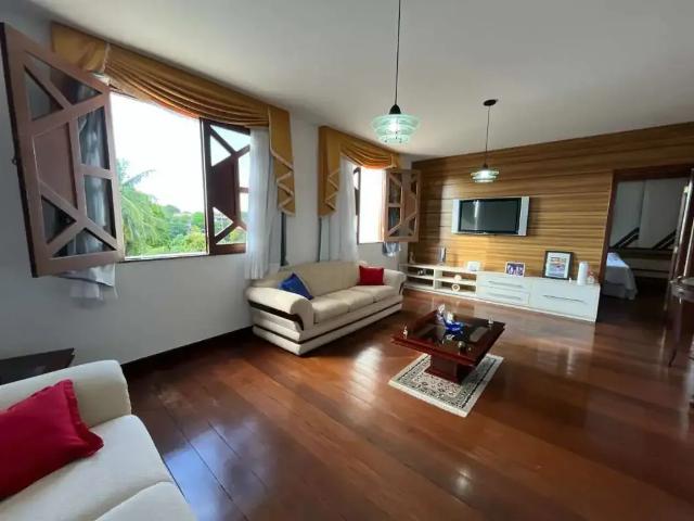 Casa / Sobrado em Condomínio para Venda em Salvador/BA Piatã 4 Quartos