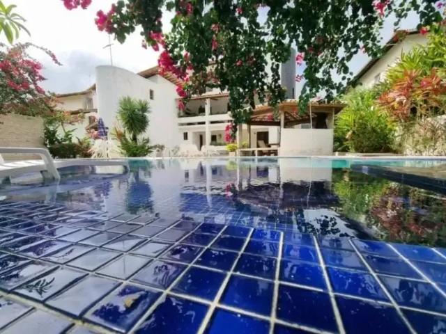 Casa / Sobrado em Condomínio para Venda em Salvador/BA Piatã 5 Quartos