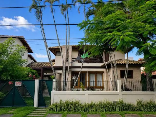 Casa / Sobrado em Condomínio para Venda em Salvador/BA Piatã 5 Quartos