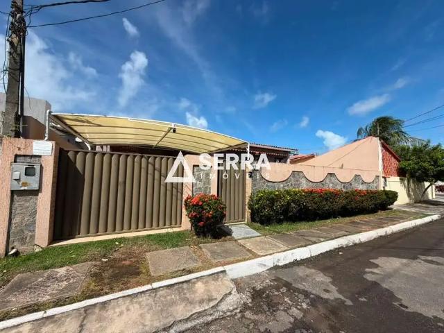 Casa / Sobrado em Condomínio para Venda em Salvador/BA Piatã 5 Quartos