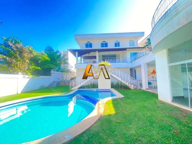 Casa / Sobrado em Condomínio para Venda em Salvador/BA Piatã 6 Quartos