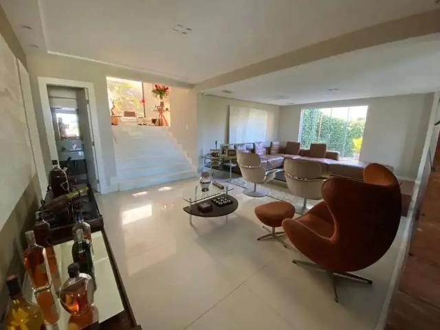 Casa / Sobrado em Condomínio para Venda em Salvador/BA Piatã 7 Quartos