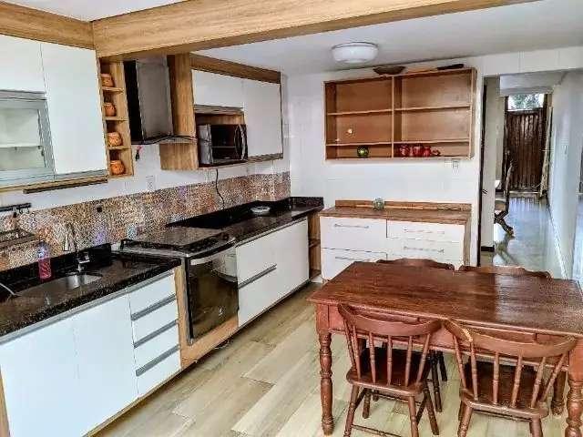 Casa / Sobrado em Condomínio para Venda em Salvador/BA Piatã 2 Quartos