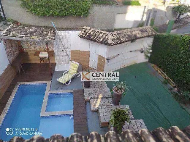 Casa / Sobrado em Condomínio para Venda em Salvador/BA Piatã 3 Quartos