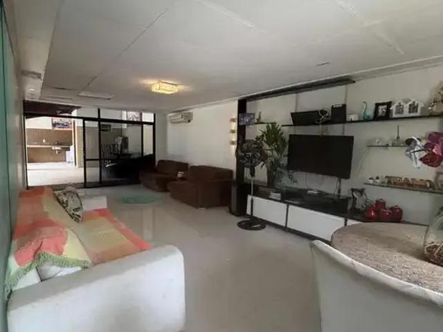 Casa / Sobrado em Condomínio para Venda em Salvador/BA Piatã 3 Quartos