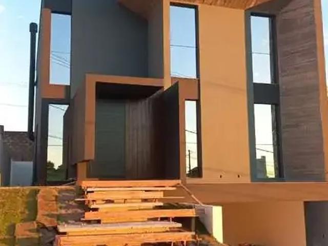 Casa / Sobrado em Condomínio para Venda em Santa Maria/RS Tomazetti 3 Quartos