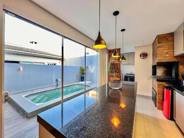 Casa / Sobrado em Condomínio para Venda em Santa Maria/RS Tomazetti 3 Quartos
