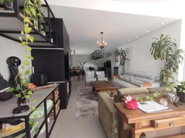 Casa / Sobrado em Condomínio para Venda em Santa Cruz do Sul/RS Country 3 Quartos