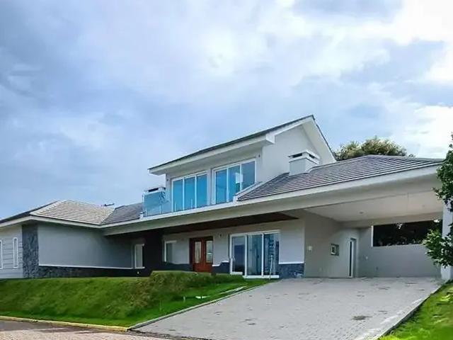 Casa / Sobrado em Condomínio para Venda em Santa Cruz do Sul/RS Country 3 Quartos