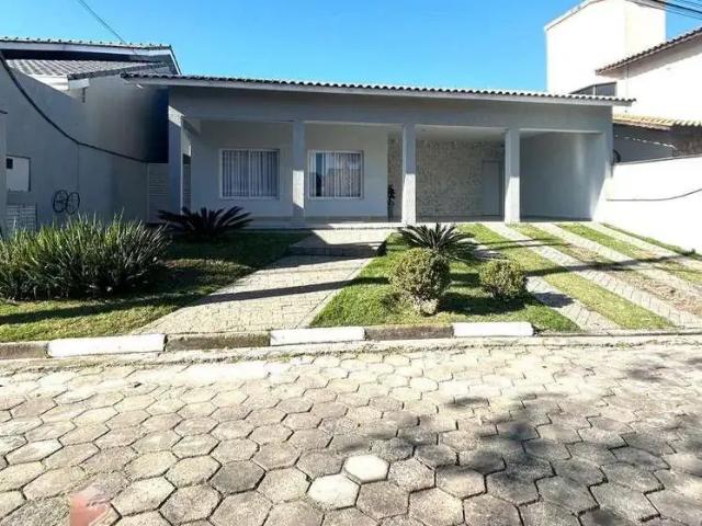 Casa / Sobrado em Condomínio para Venda em Santa Isabel/SP Condomínio Hari Country Club 4 Quartos