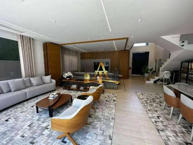 Casa / Sobrado em Condomínio para Venda em Santana de Parnaíba/SP Tamboré 4 Quartos