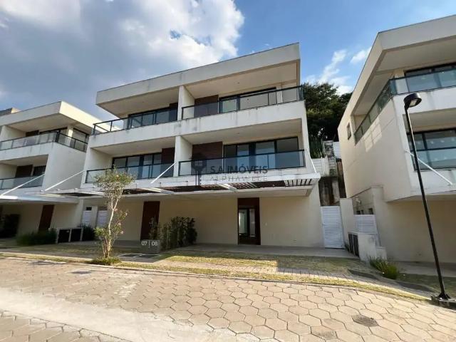 Casa / Sobrado em Condomínio para Venda em Santana de Parnaíba/SP Tanquinho 4 Quartos
