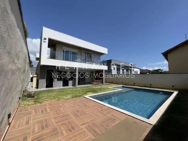 Casa / Sobrado em Condomínio para Venda em Santana de Parnaíba/SP Tarumã 4 Quartos