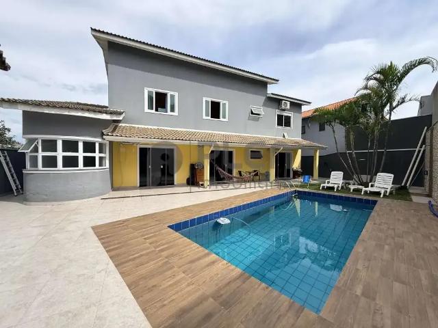 Casa / Sobrado em Condomínio para Venda em Santana de Parnaíba/SP Tarumã 4 Quartos