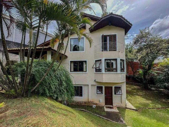 Casa / Sobrado em Condomínio para Venda em Santana de Parnaíba/SP Tarumã 5 Quartos