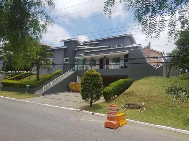 Casa / Sobrado em Condomínio para Venda em Santana de Parnaíba/SP Tarumã 5 Quartos
