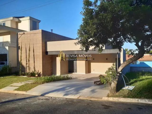 Casa / Sobrado em Condomínio para Venda em Santana de Parnaíba/SP Valville 4 Quartos