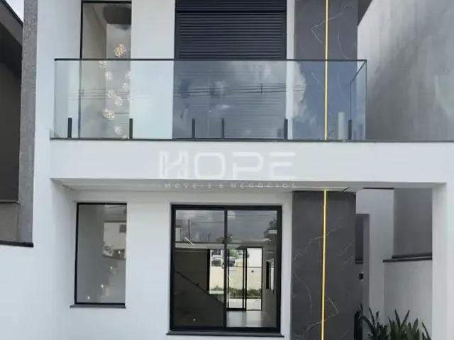 Casa / Sobrado em Condomínio para Venda em Santana de Parnaíba/SP Villas do Jaguari 3 Quartos