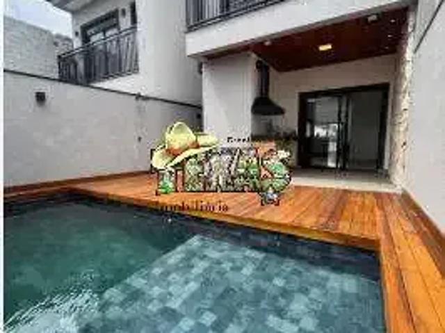 Casa / Sobrado em Condomínio para Venda em Santana de Parnaíba/SP Villas do Jaguari 3 Quartos