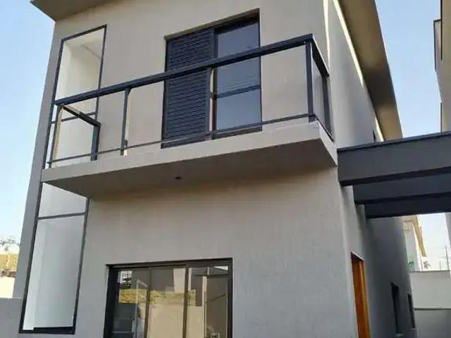Casa / Sobrado em Condomínio para Venda em Santana de Parnaíba/SP Villas do Jaguari 3 Quartos