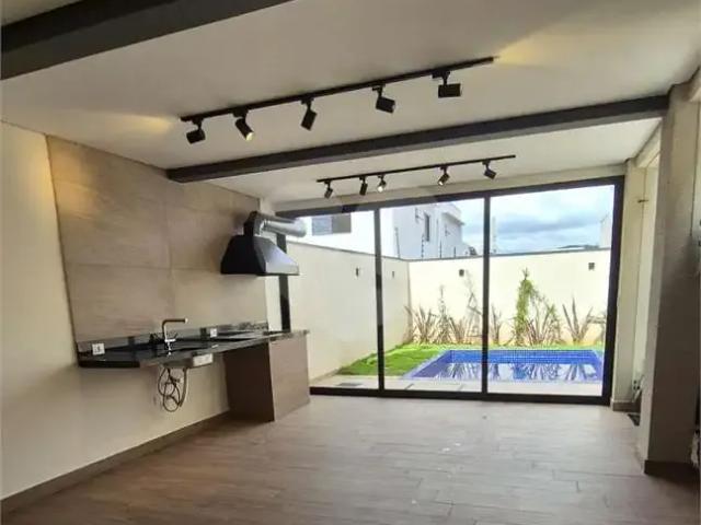 Casa / Sobrado em Condomínio para Venda em Santana de Parnaíba/SP Villas do Jaguari 3 Quartos
