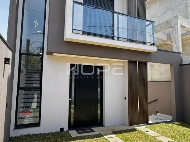 Casa / Sobrado em Condomínio para Venda em Santana de Parnaíba/SP Villas do Jaguari 3 Quartos