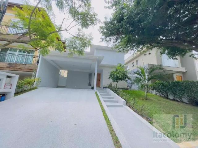 Casa / Sobrado em Condomínio para Venda em Santana de Parnaíba/SP Alphaville 3 Quartos