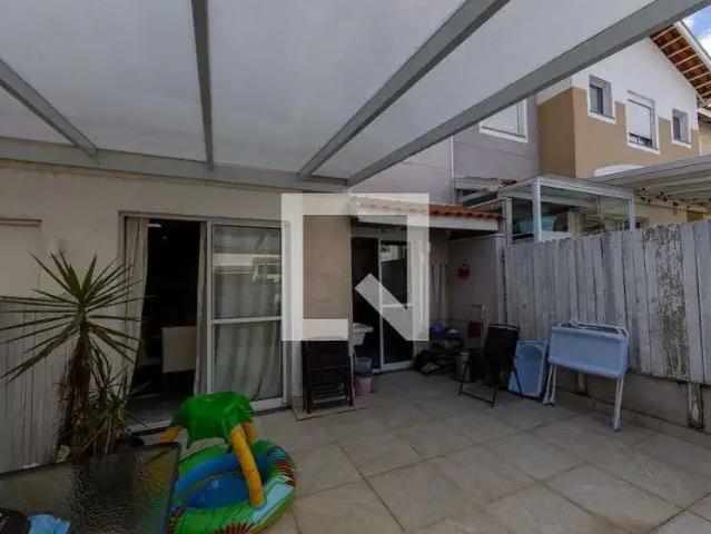 Casa / Sobrado em Condomínio para Venda em Santana de Parnaíba/SP Alphaville 3 Quartos