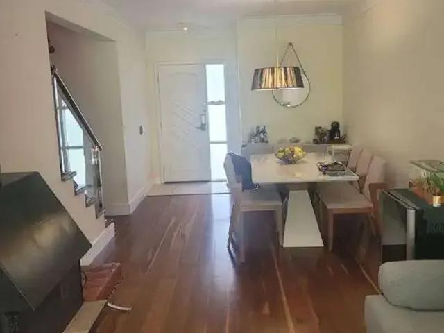 Casa / Sobrado em Condomínio para Venda em Santana de Parnaíba/SP Alphaville 3 Quartos