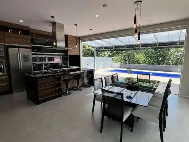 Casa / Sobrado em Condomínio para Venda em Santana de Parnaíba/SP Chácara Estela 3 Quartos