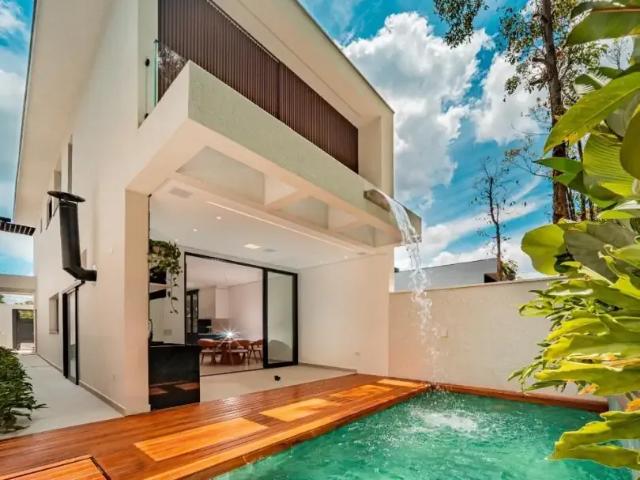 Casa / Sobrado em Condomínio para Venda em Santana de Parnaíba/SP Chácara Jaguari Fazendinha 3 Quartos