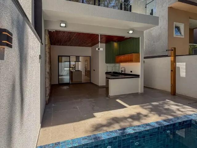 Casa / Sobrado em Condomínio para Venda em Santana de Parnaíba/SP Chácara Jaguari Fazendinha 3 Quartos