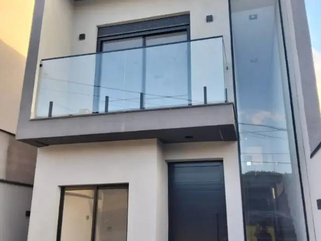 Casa / Sobrado em Condomínio para Venda em Santana de Parnaíba/SP Chácara Jaguari Fazendinha 3 Quartos