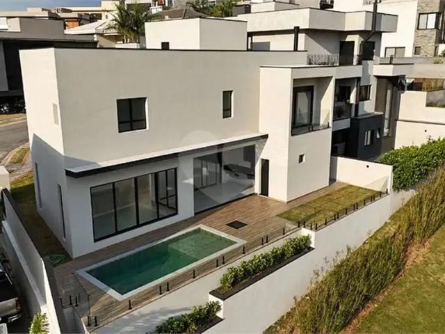 Casa / Sobrado em Condomínio para Venda em Santana de Parnaíba/SP Cidade Tamboré 4 Quartos
