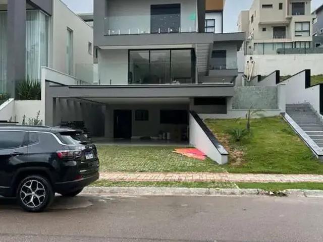 Casa / Sobrado em Condomínio para Venda em Santana de Parnaíba/SP Cidade Tamboré 4 Quartos