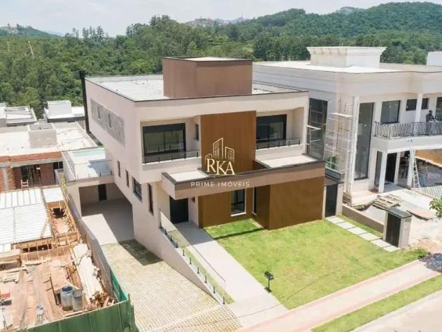 Casa / Sobrado em Condomínio para Venda em Santana de Parnaíba/SP Cidade Tamboré 5 Quartos