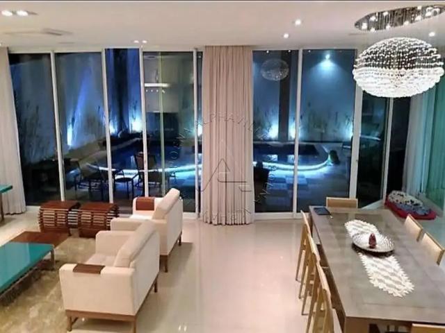 Casa / Sobrado em Condomínio para Venda em Santana de Parnaíba/SP Cidade Tamboré 5 Quartos