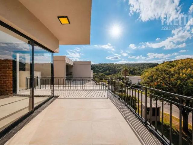 Casa / Sobrado em Condomínio para Venda em Santana de Parnaíba/SP Cidade Tamboré 5 Quartos