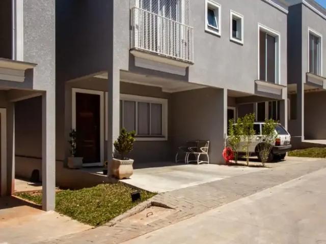 Casa / Sobrado em Condomínio para Venda em Santana de Parnaíba/SP Jardim Rancho Alegre 3 Quartos