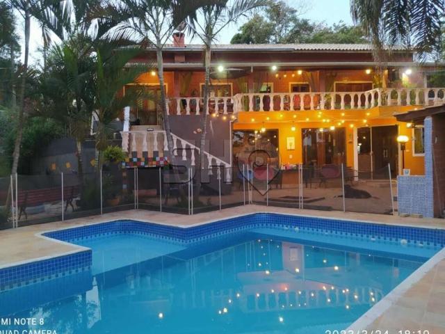 Casa / Sobrado em Condomínio para Venda em Santana de Parnaíba/SP Morada do Sol 3 Quartos