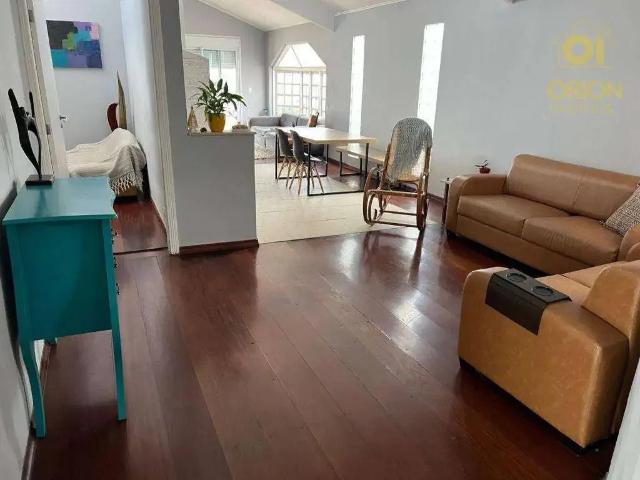Casa / Sobrado em Condomínio para Venda em Santana de Parnaíba/SP Morada das Flores Aldeia da Serra 3 Quartos