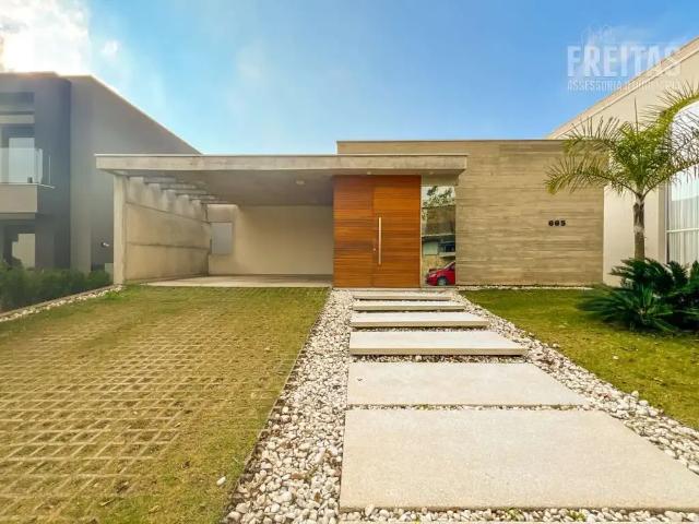 Casa / Sobrado em Condomínio para Venda em Santana de Parnaíba/SP Paiol Velho 3 Quartos