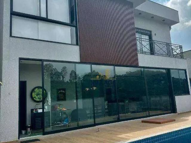 Casa / Sobrado em Condomínio para Venda em Santana de Parnaíba/SP Paiol Velho 3 Quartos