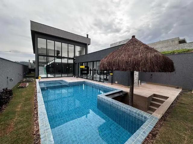Casa / Sobrado em Condomínio para Venda em Santana de Parnaíba/SP Sítio do Rosário 4 Quartos