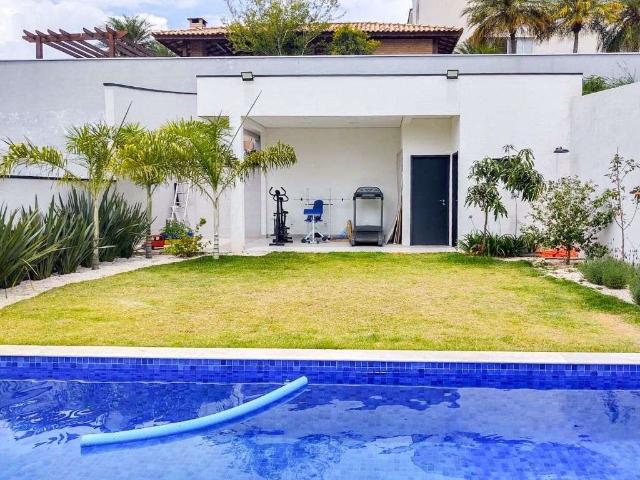 Casa / Sobrado em Condomínio para Venda em Santana de Parnaíba/SP Suru 3 Quartos