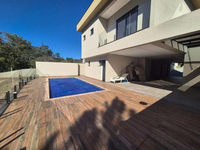 Casa / Sobrado em Condomínio para Venda em Santana de Parnaíba/SP Suru 4 Quartos