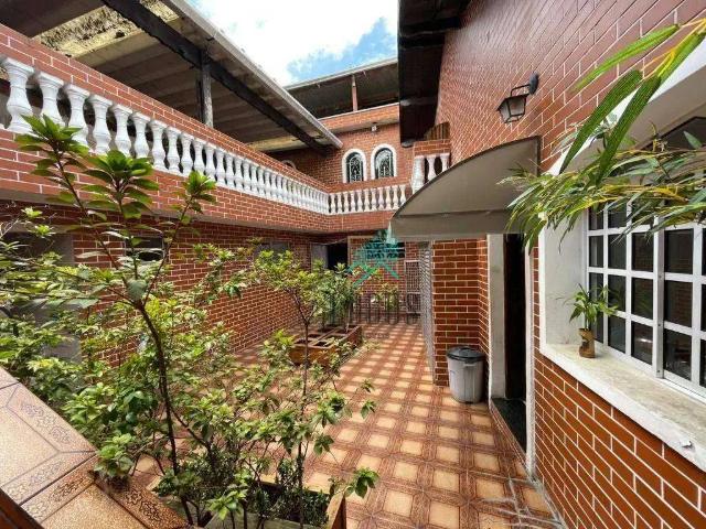 Casa / Sobrado em Condomínio para Venda em Santo André/SP Vila Scarpelli 3 Quartos