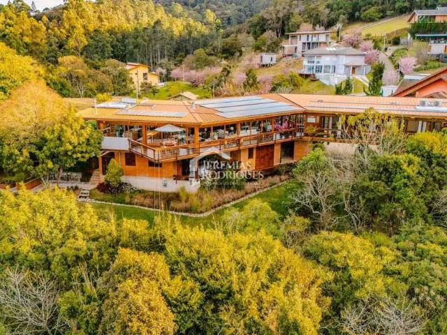 Casa / Sobrado em Condomínio para Venda em Santo Antônio do Pinhal/SP Rio Preto 4 Quartos