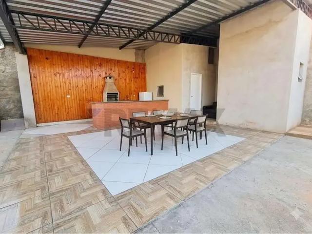 Casa / Sobrado em Condomínio para Venda em Santo Antônio de Posse/SP Monte Belo 4 Quartos