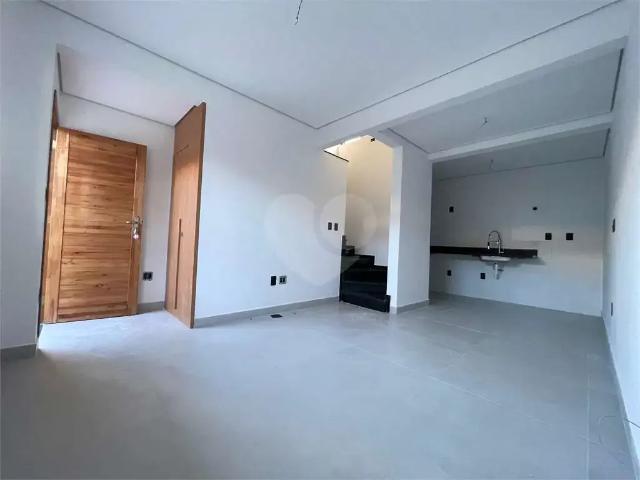 Casa / Sobrado em Condomínio para Venda em Santos/SP Marapé 2 Quartos